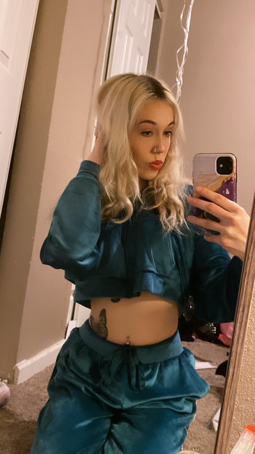 KayyWett 🔥 (916) 931-6276 🔥 21 year old Caucasian Female escort 🔥 ...